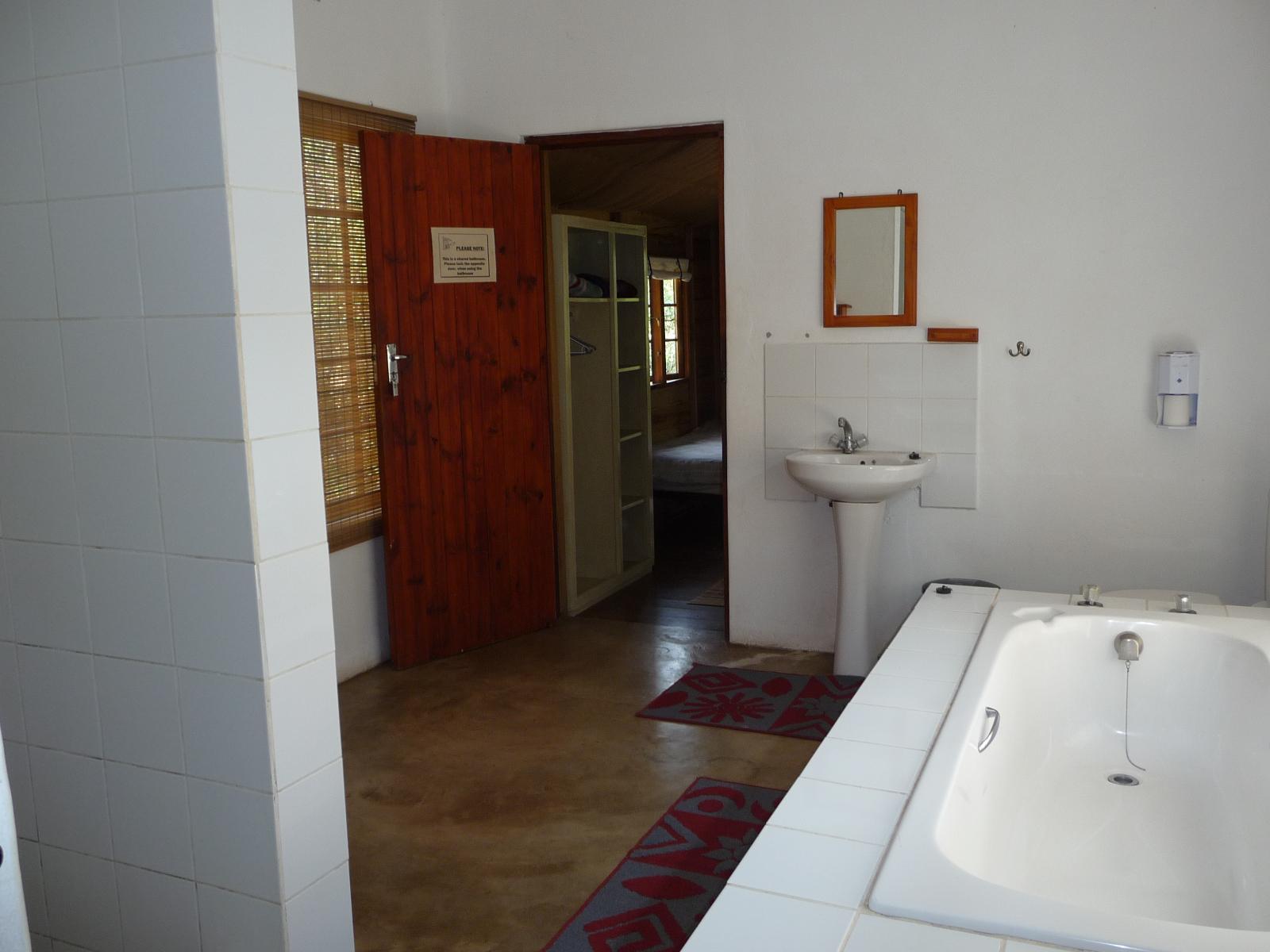 Isinkwe Bush Camp in Hluhluwe - BEST Getaways - South Africa's best ...