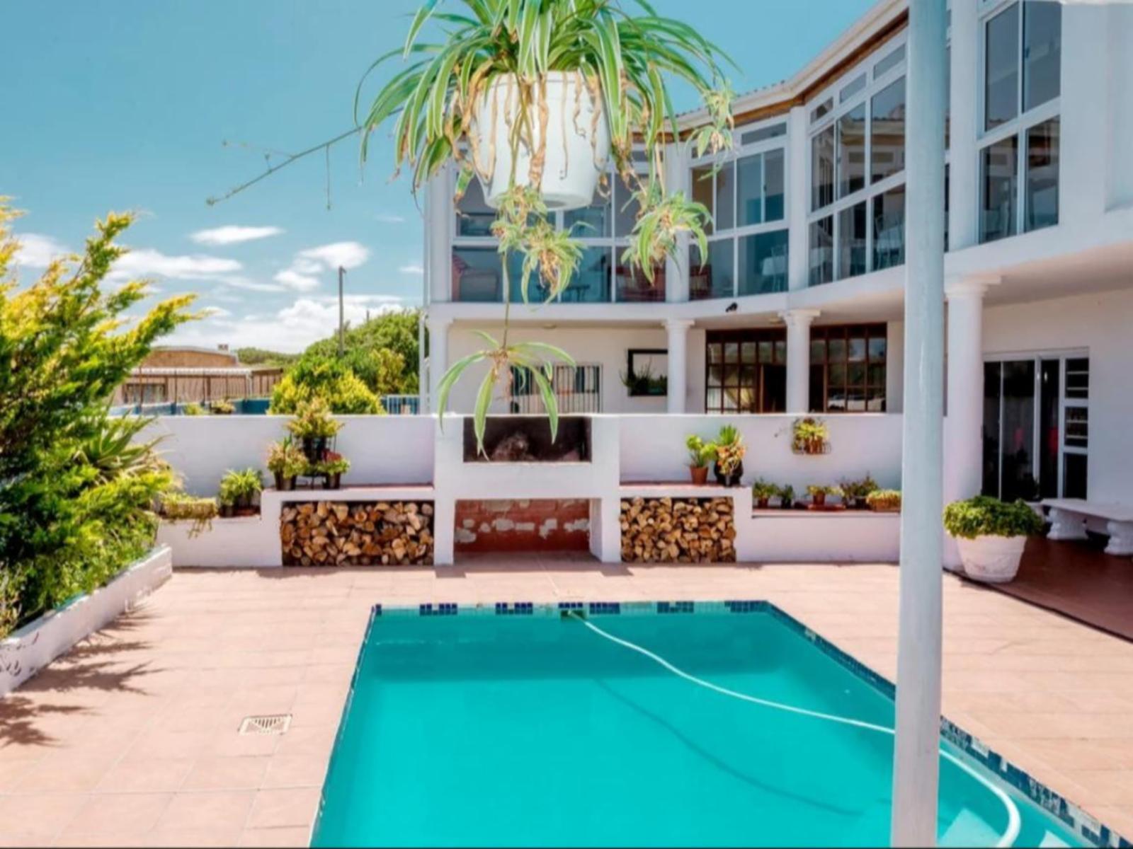 Salted Fynbos Staying - Pearly Beach in Pearly Beach - BEST Getaways ...