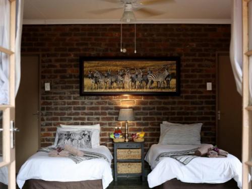 Shikwaru Lodge | Budget Accommodation Deals and Offers Book Now!