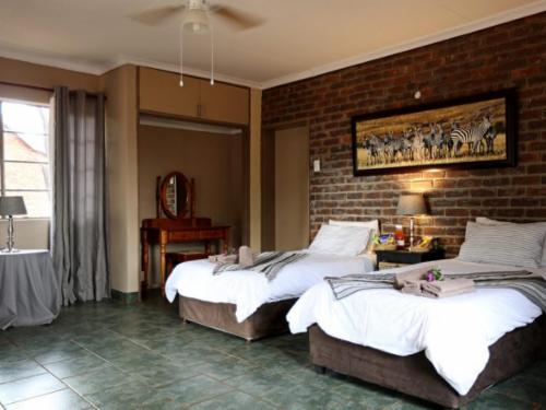 Shikwaru Lodge | Budget Accommodation Deals and Offers Book Now!